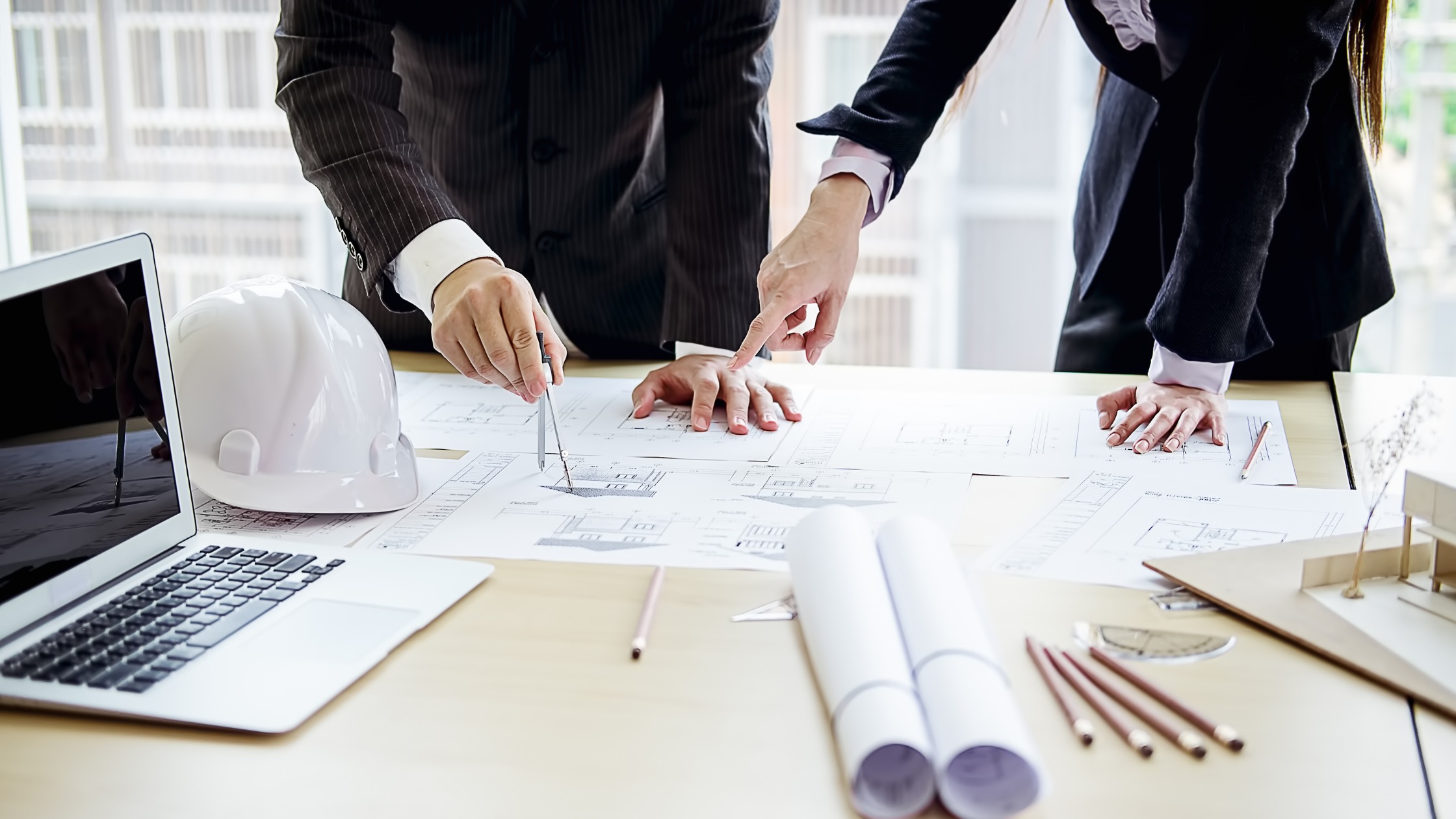 Construction Marketing Ideas & Examples To Make Impact